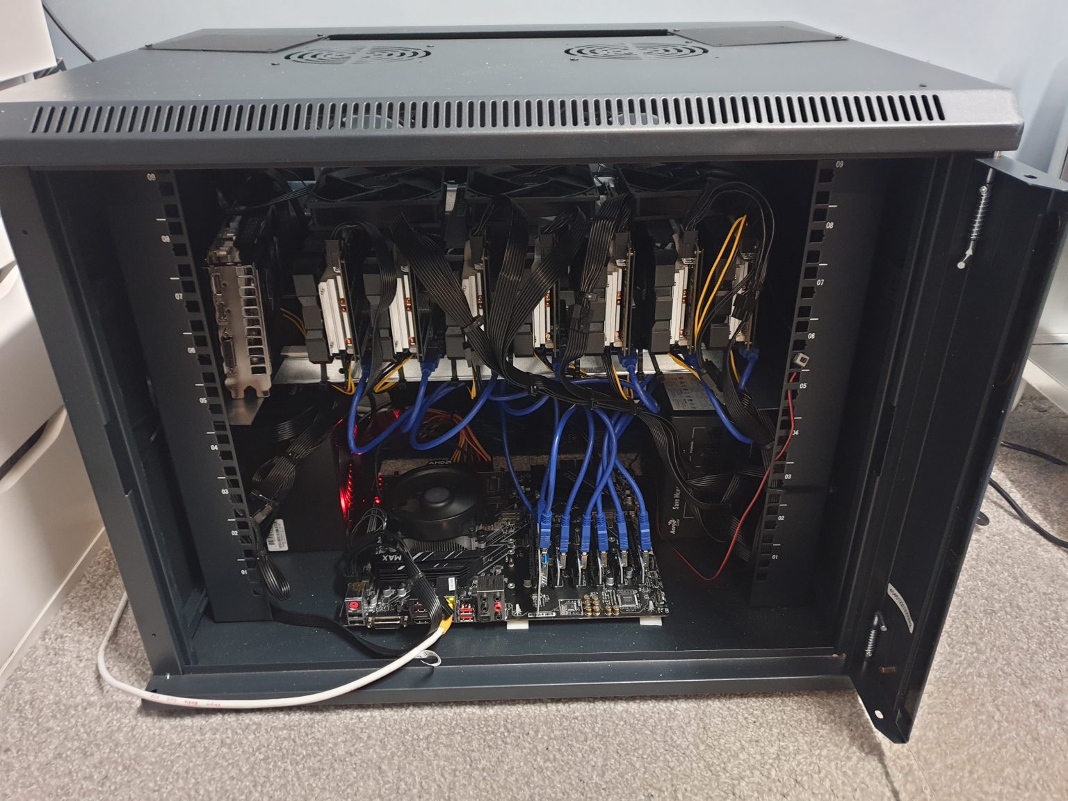 Rigs - Mining Rig UK